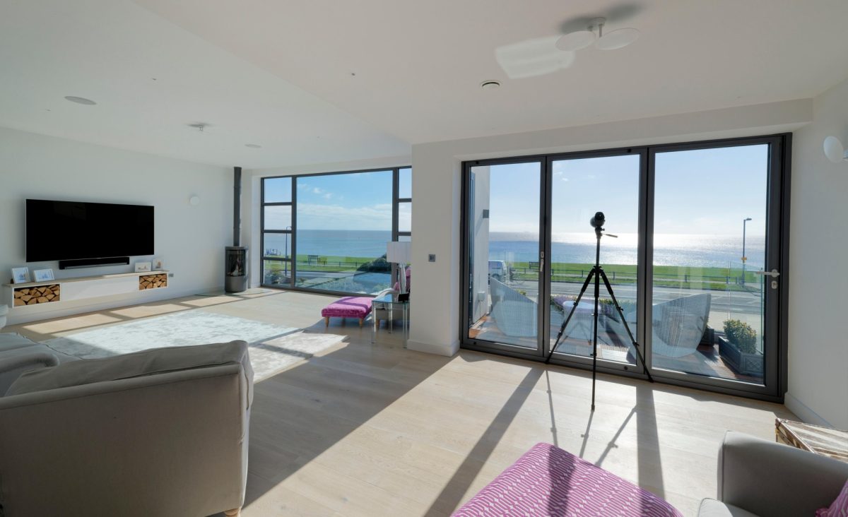 Why Choose Aluminium Windows? – Regal Aluminium Nottingham